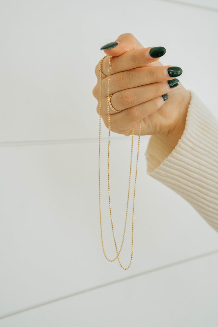 Chains and Chokers – golden mae